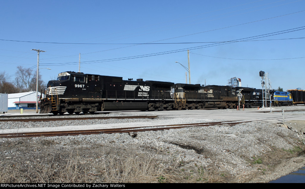 NS 9967 9188 3672 HOG 1740